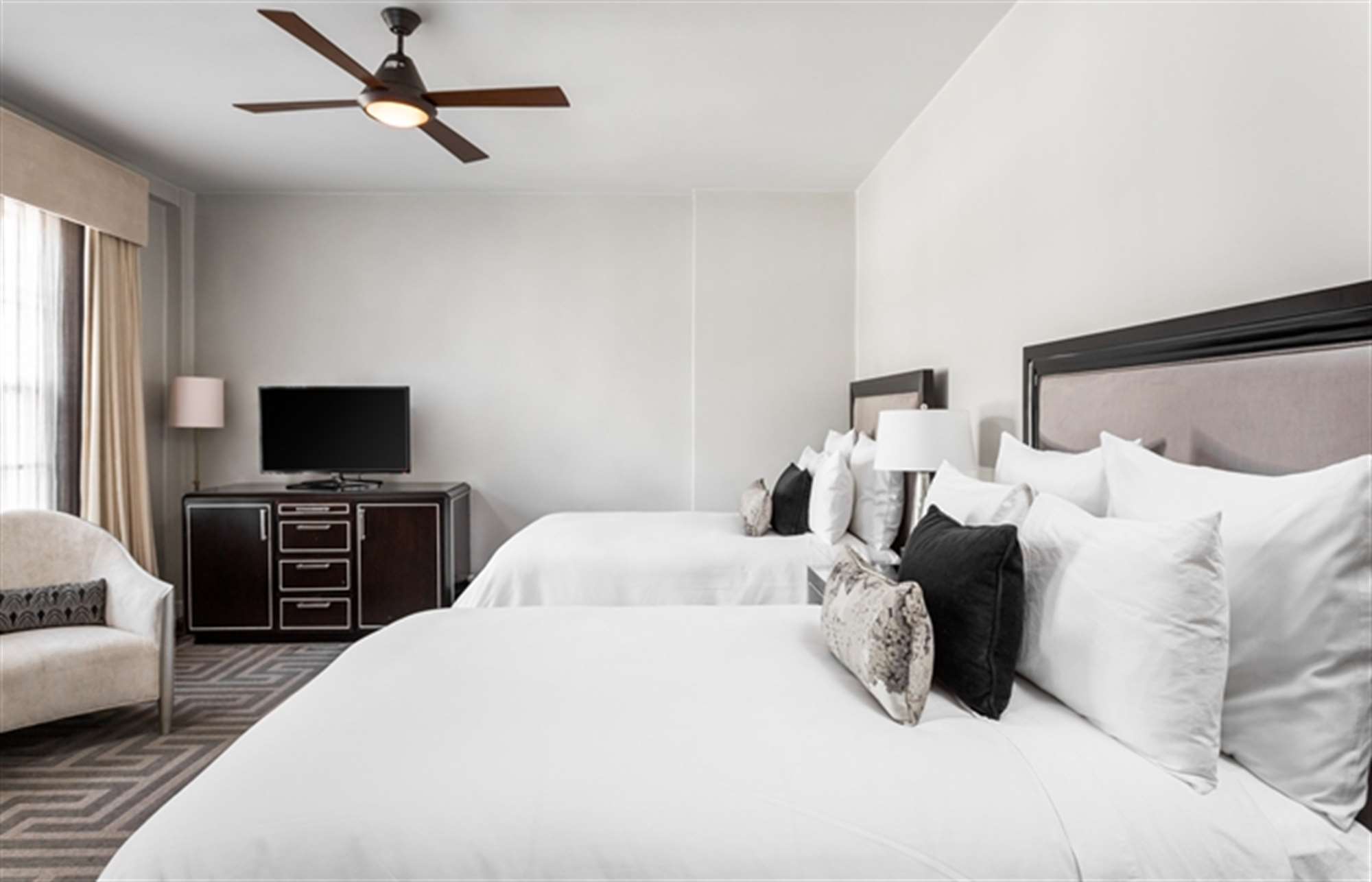 Santa Barbara Historic Hotel Photo Gallery | Montecito Inn