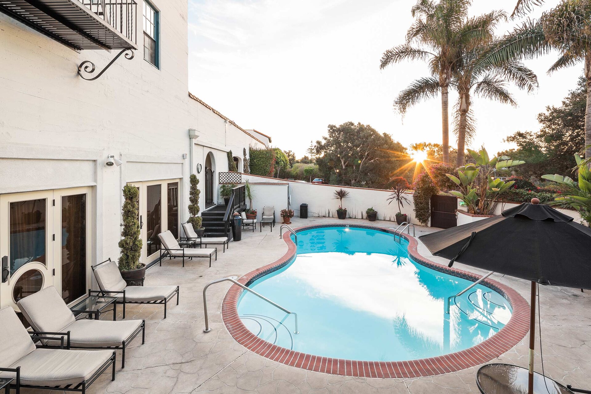 Montecito Hotel Santa Barbara | Montecito Inn